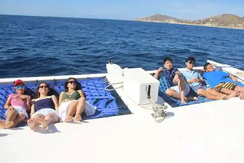 Cabo Deluxe Sailing